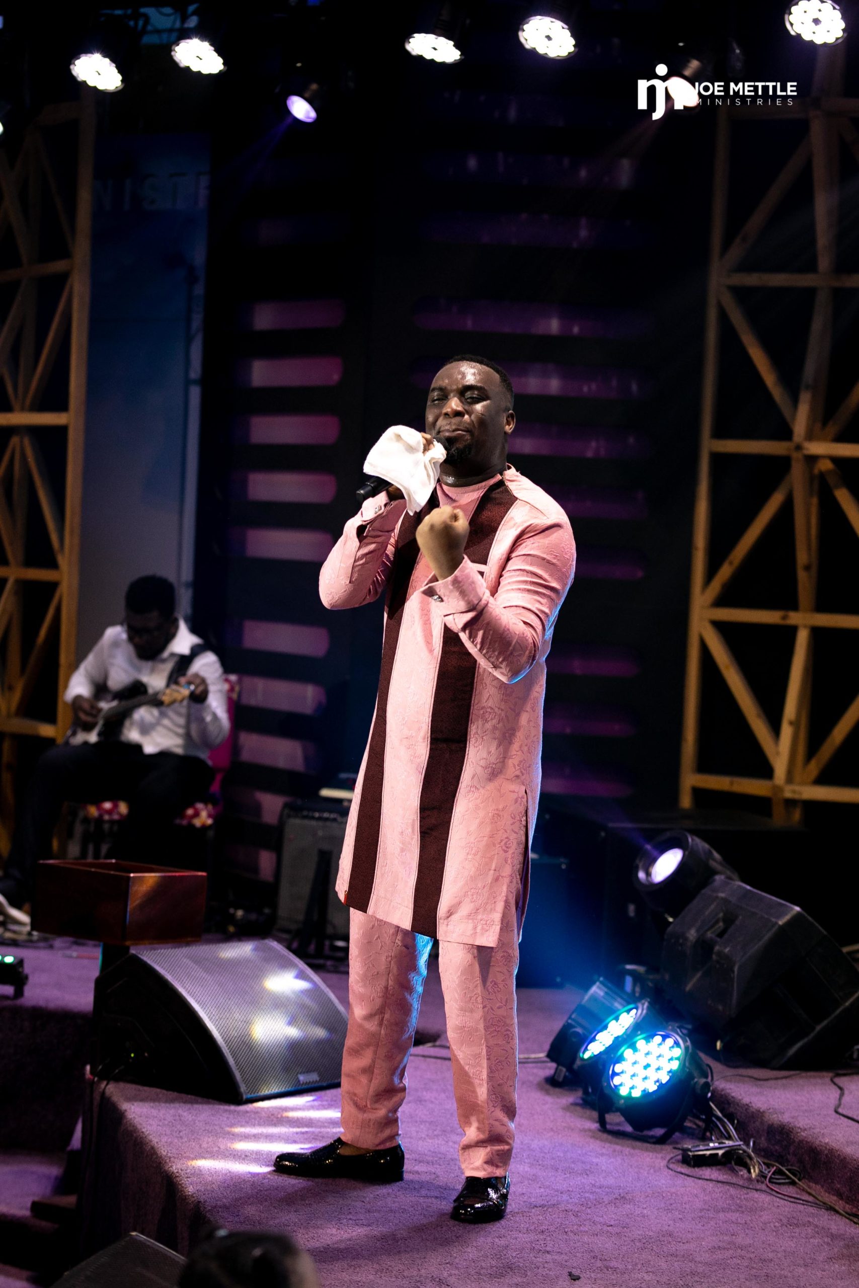 Photos: Joe Mettle begins 'Kadosh' regional tour in Takoradi - The ... Photos: Joe Mettle begins 'Kadosh' regional tour in Takoradi - The ...